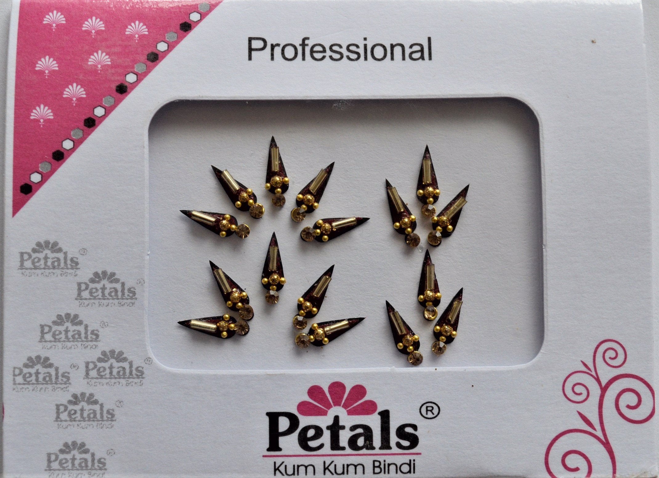 A Gorgeous Packet Of Individual Bindis – nandikasarees.co.uk